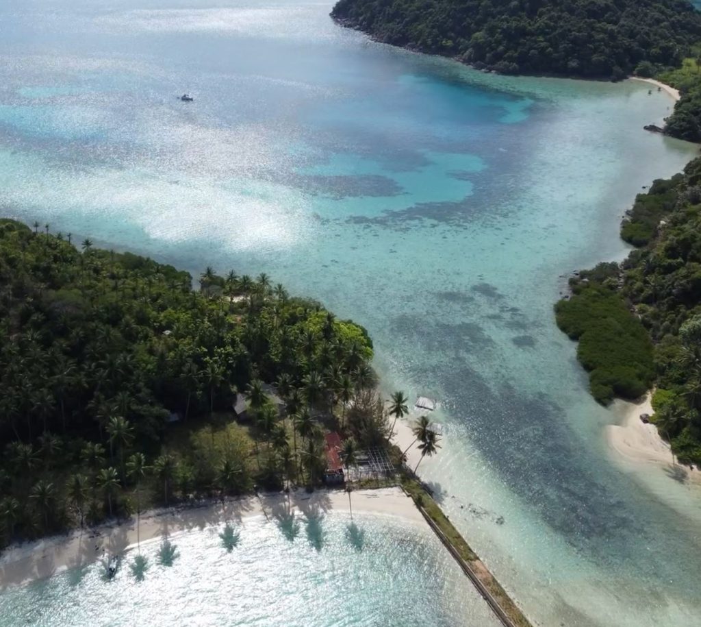 Multi Private Island & Lagoon Site (Available Now) - Kepri Estates